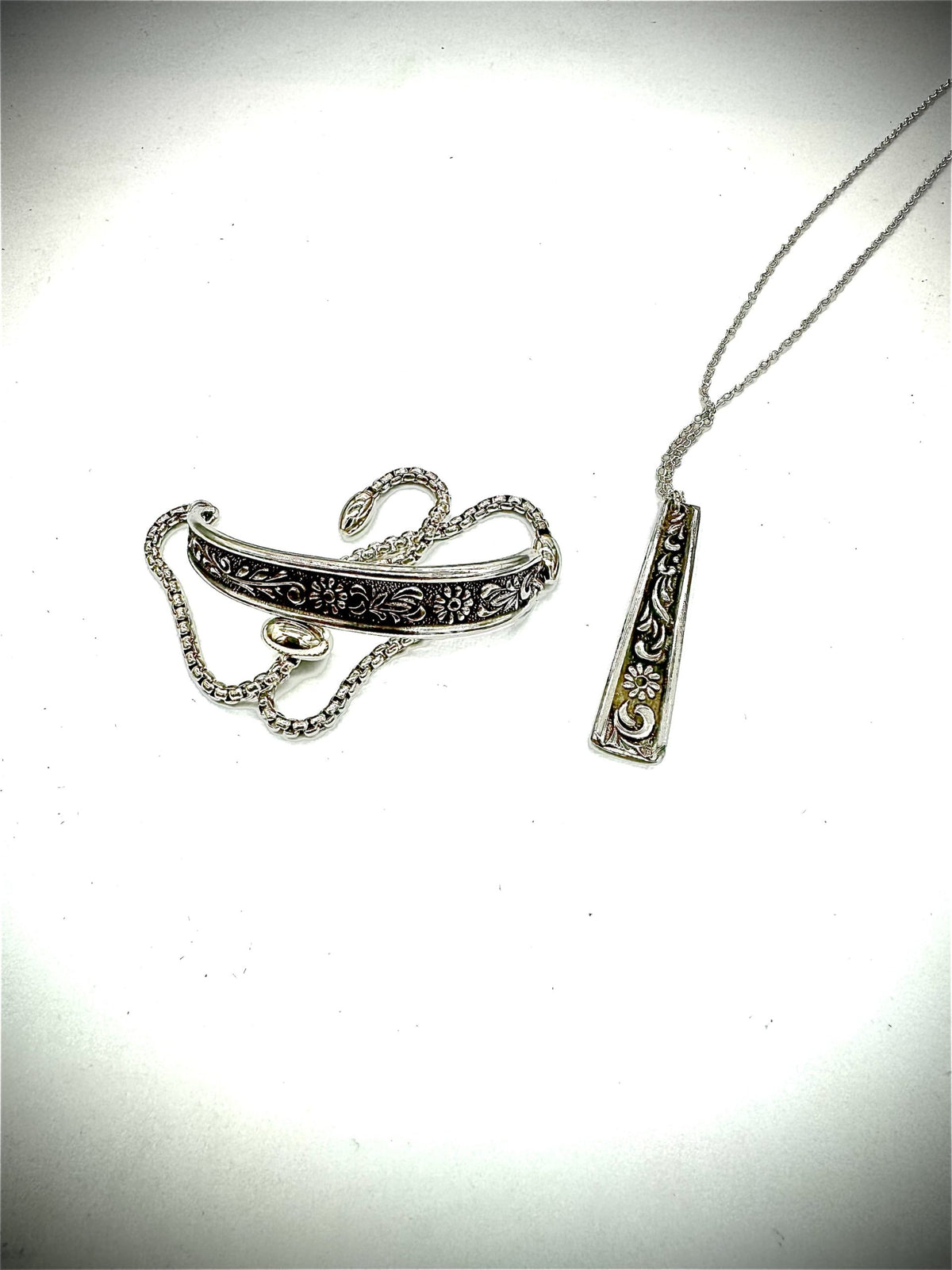 Jewelry, Set, Meadow (Pendent & Bracelet) – TheeUpCycler